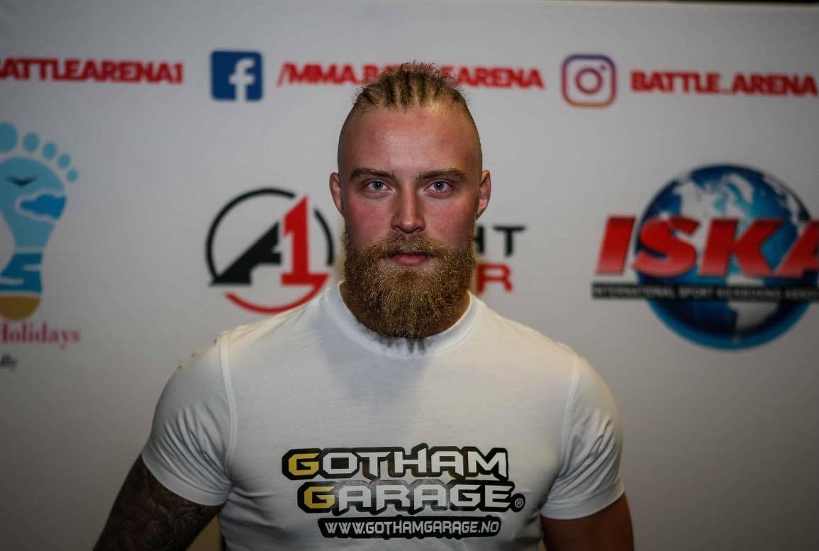 Thomas Narmo przed KSW 60: Chciałem walczyć właśnie z Izu Ugonohem ...